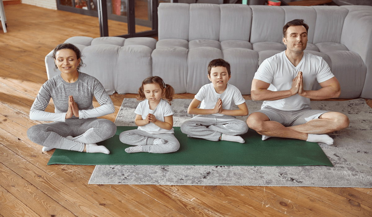 Know Why and How to Teach Your Child Mindfulness? - Mera Xaam